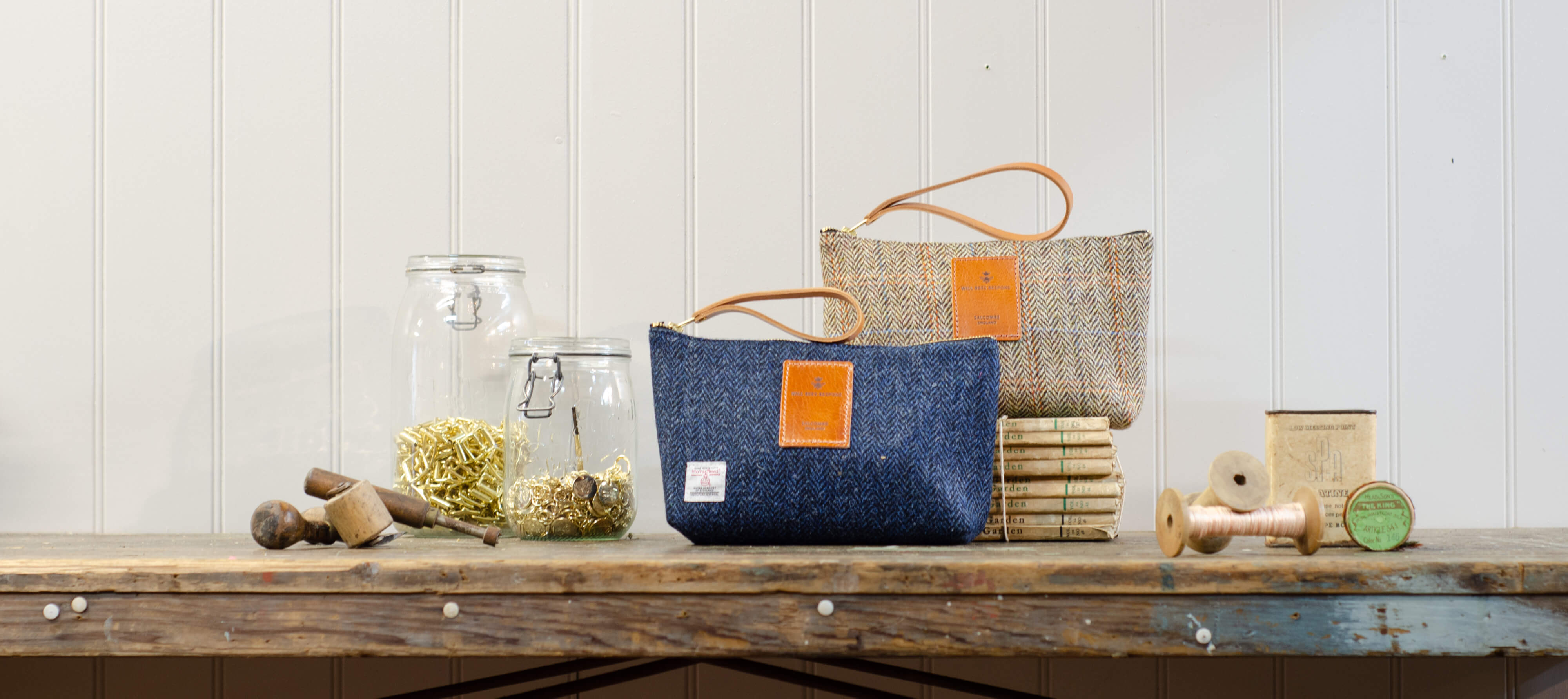 Mens Personalised Wash Bags | Add name or initials for FREE – tagged ...